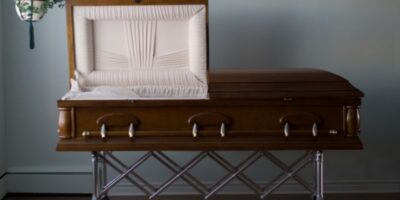 Trend Predictions for 2025 in the Funeral Home and Morgue Industry